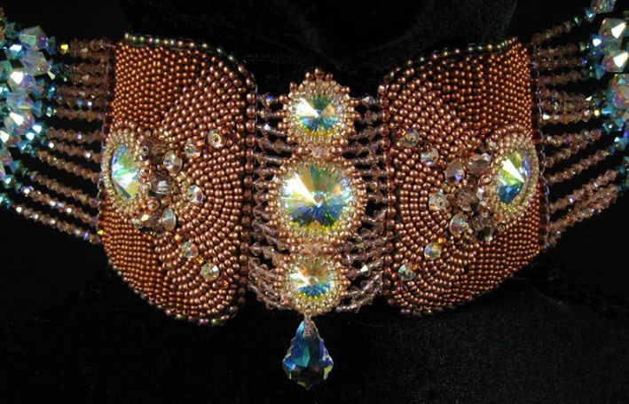 Чудесные маски, вышитые бисером и стразами, от Melissa Grakowsky ...