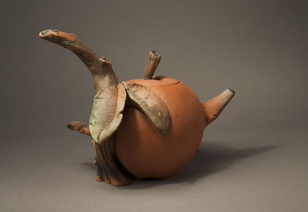 Метаморфозы форм природы в чайниках Alice R. Ballard