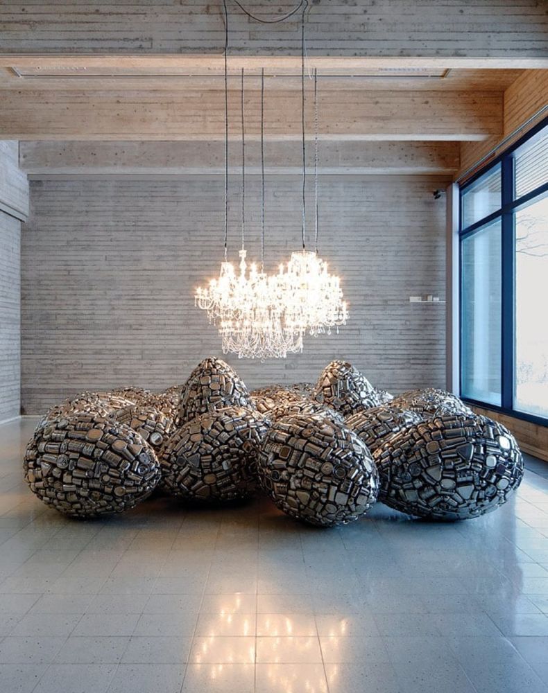Metal Masterpieces by Subodh Gupta: Ideas & Inspiration в журнале ...